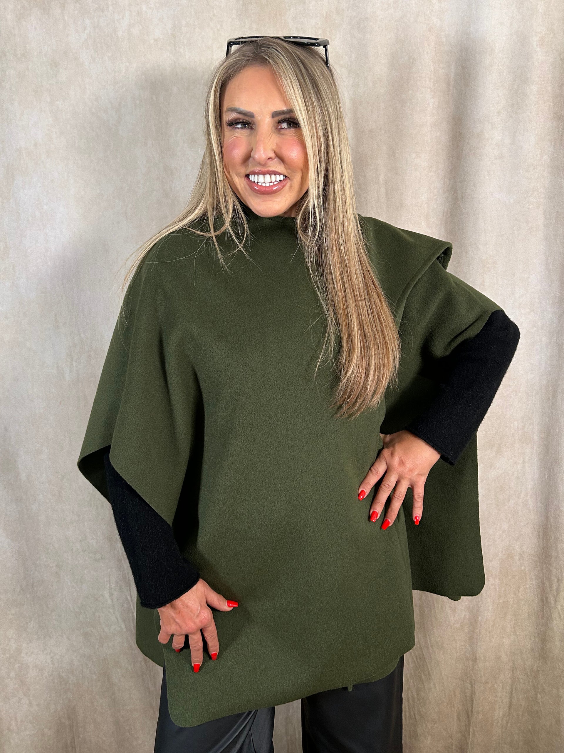 Caprice Cape – Tracey Jane Fashion